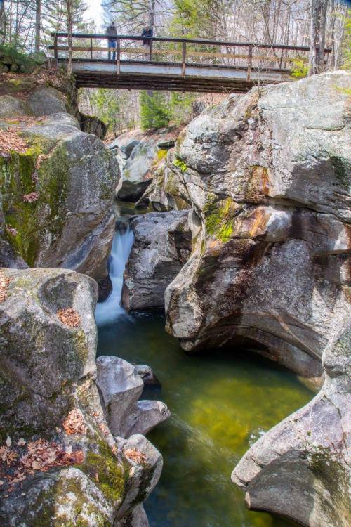 Sculptured Rocks Natural Area In NH Is An Emerald Canyon