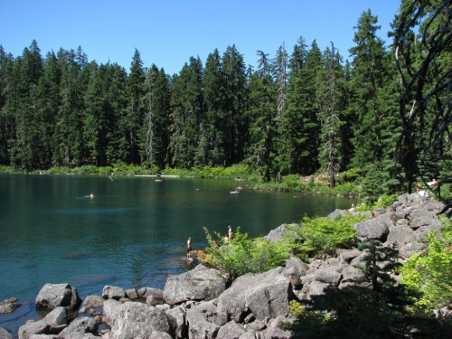 Lakes Near Portland: 8 Beauties To Visit