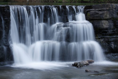 Waterfalls In Arkansas You Can Drive To: 7 Amazing Options