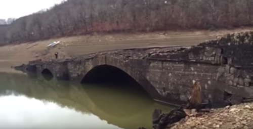 Footage Of Underwater Ghost Town In Somerfield, Pennsylvania