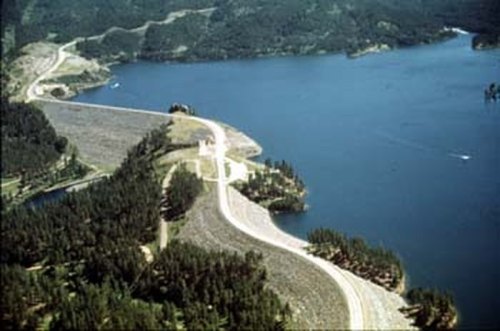 Discover A Hidden Underwater Town Underneath Pactola Lake