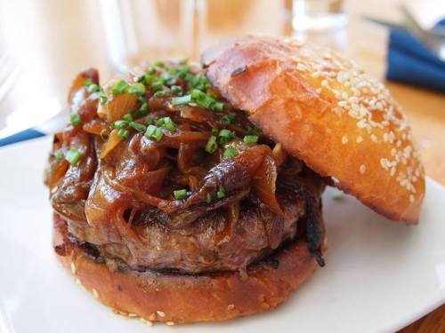 Best Burgers In Wisconsin: The Top 10