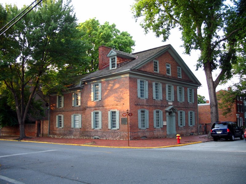 Visit These Breathtaking Historic Homes in Delaware