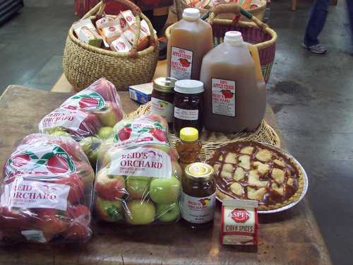 Apple Orchards In Kentucky: These 12 Are Perfect For A Fall Day