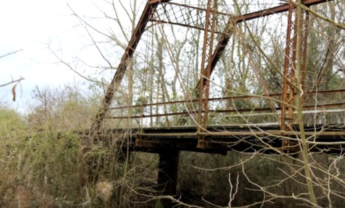 Most Haunted Bridge In Alabama: Hell's Gate Bridge
