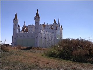This Hidden Castle In Gallatin, Tennessee Is Gorgeous