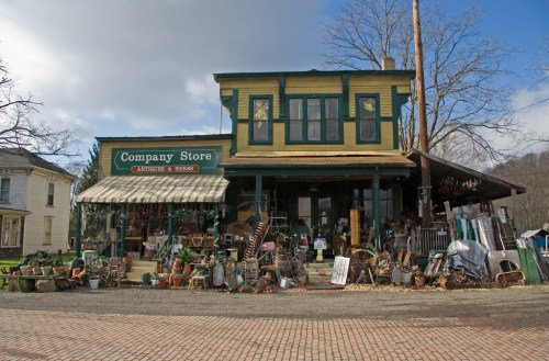 14 Best Small Towns In Rural Ohio That Are Filled With Charm
