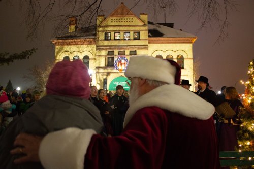 11 Best Christmas Towns In Minnesota For Festive Fun