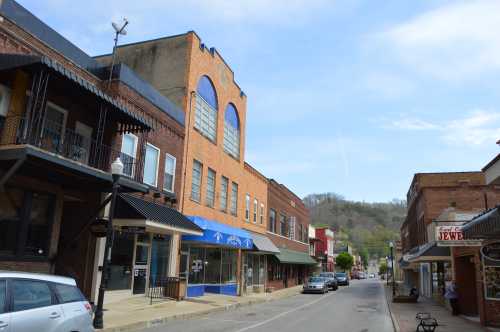 You'll Never Want To Leave These 9 Mountain Towns In Kentucky