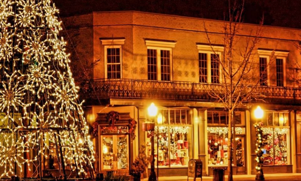 Here Are The 10 Most Enchanting, Magical Christmas Towns In South Carolina