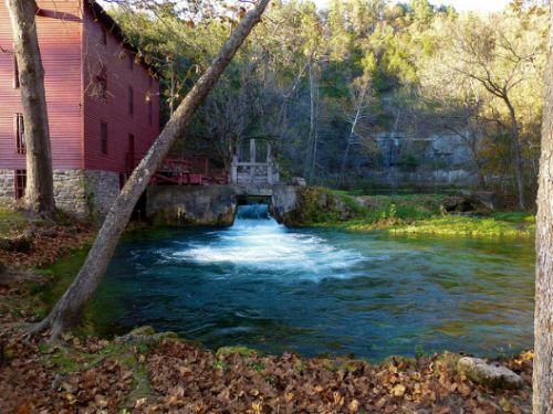 8 Best Missouri Road Trips That Show Off The Best Of Our State