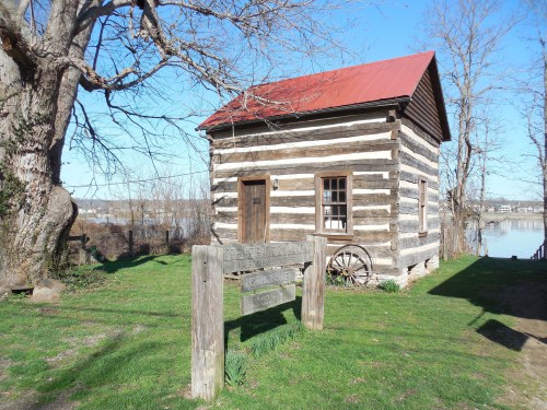 Rabbit Hash Is The Best Small Town Day Trip In Kentucky