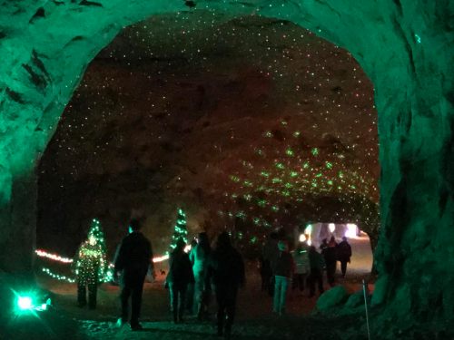 The White Gravel Mines Have The Best Christmas Cave In Ohio