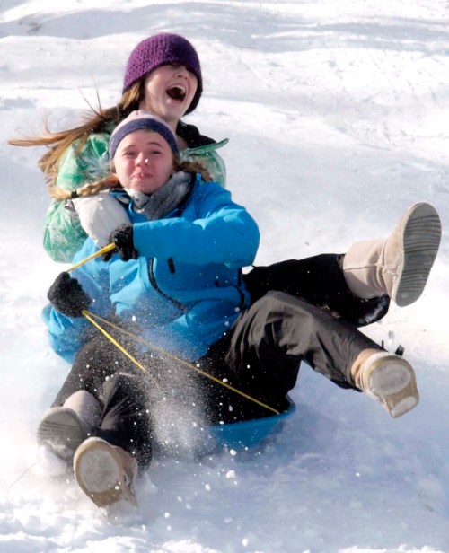 Sledding In Idaho: 12 Epic Sledding & Tubing Hills For Winter Fun