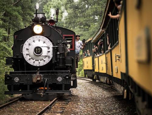 5 Memorable Day Train Trips In North Carolina To Embark Upon