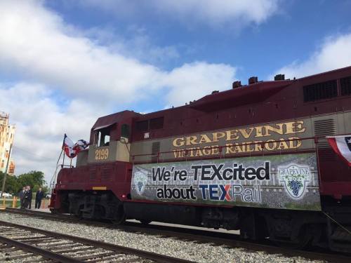 Train Rides In Texas: Climb Aboard These Trains