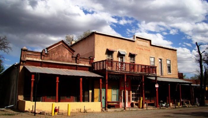 These 12 Well Preserved Ghost Towns In NM Are Frozen In Time
