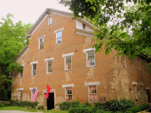Things To Do In Belvidere Tennessee: A Fairy Tale Town