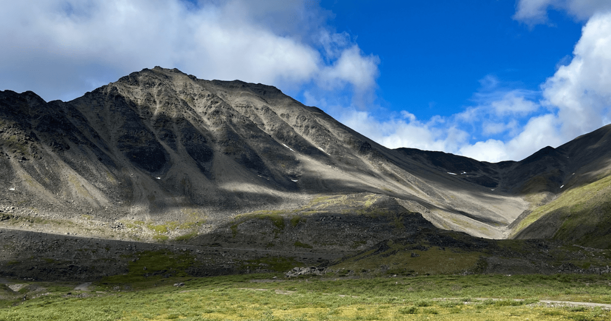 The Atigun Pass Alaska That's Unlike Any Other In The World