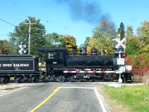 Hop Aboard 6 Of The Best Scenic Train Rides In Michigan ASAP