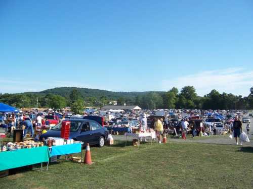 Here Are 9 Of The Best Flea Markets In Pennsylvania