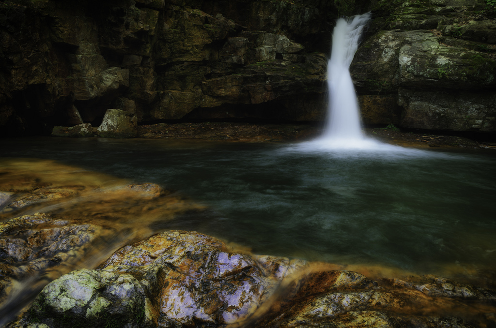 Blue Hole Falls In Tennessee Is A Beautiful Swimming Hole
