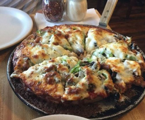 The 20 Pizza Places In Indiana You Have To Try At Least Once