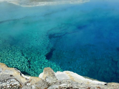 The Sapphire Pool In Yellowstone Is Like Something From A Dream