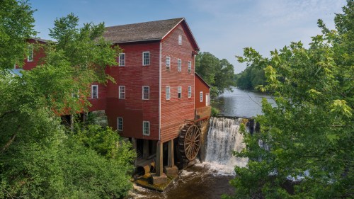 18 Of The Most Beautiful And Famous Buildings In Wisconsin