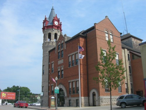 18 Of The Most Beautiful And Famous Buildings In Wisconsin