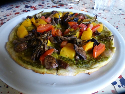 These Chain Restaurants Serve Up The Best Fast Food In Hawaii