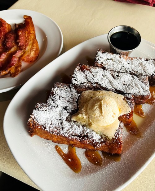 10 Classic Supper Clubs In Minnesota That Will Take You Back In Time