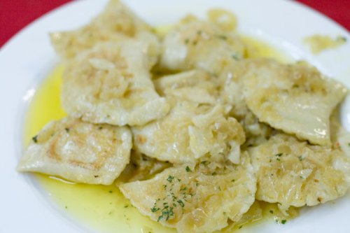 11 Iconic Foods From Cleveland That Belong On Your Bucket List