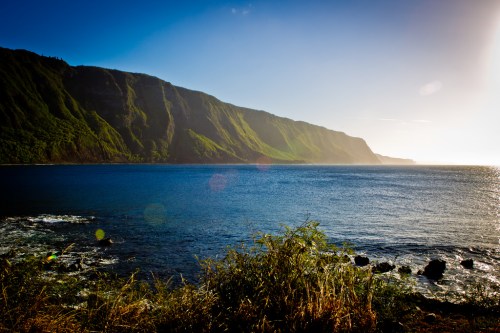 Molokoi Sea Cliffs In Hawaii Are The World's Largest