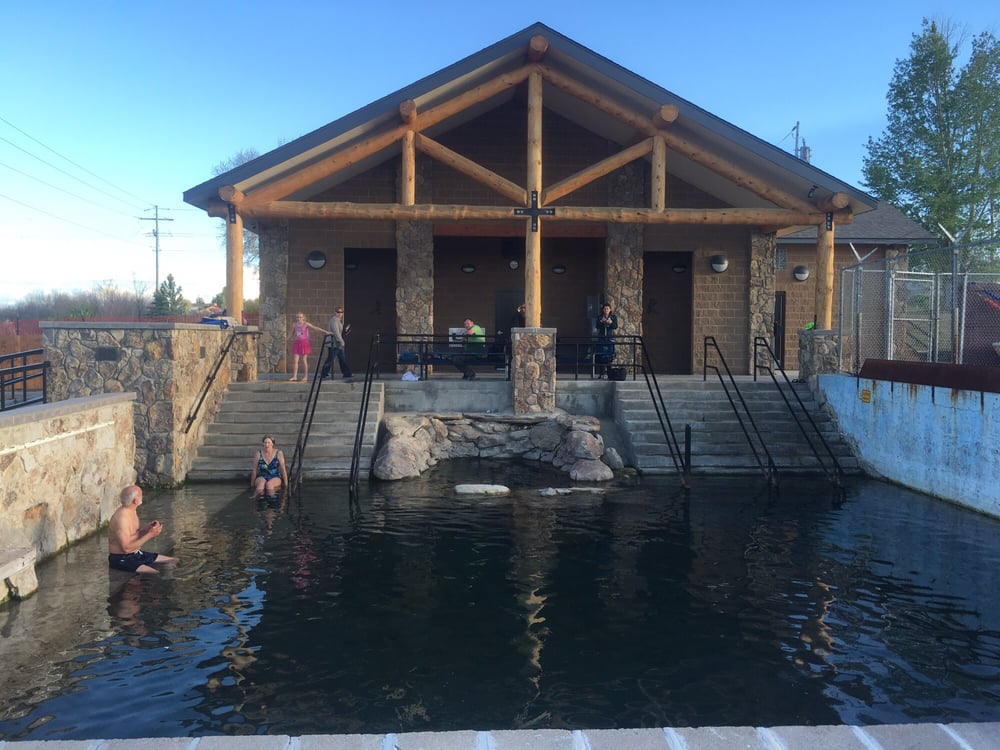 You'll Want To Experience These Hot Springs In Wyoming