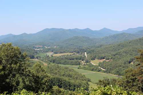 Top 10 Scenic Drives in Georgia for an Unforgettable Road Trip