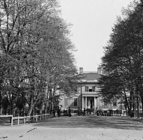 Take A Look At These Old Virginia Photos