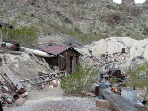 You Need To See The Creepy, Abandoned Nelson Ghost Town