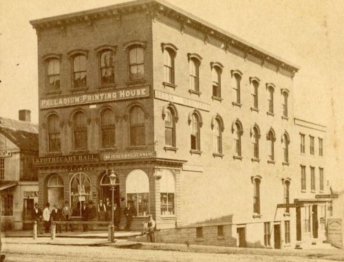 These 7 Old Indiana Photos Are Fascinating