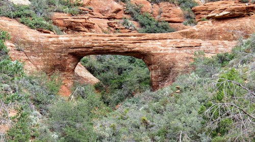 These Easy Hikes To Natural Arches Are Among The Best Hikes In Arizona
