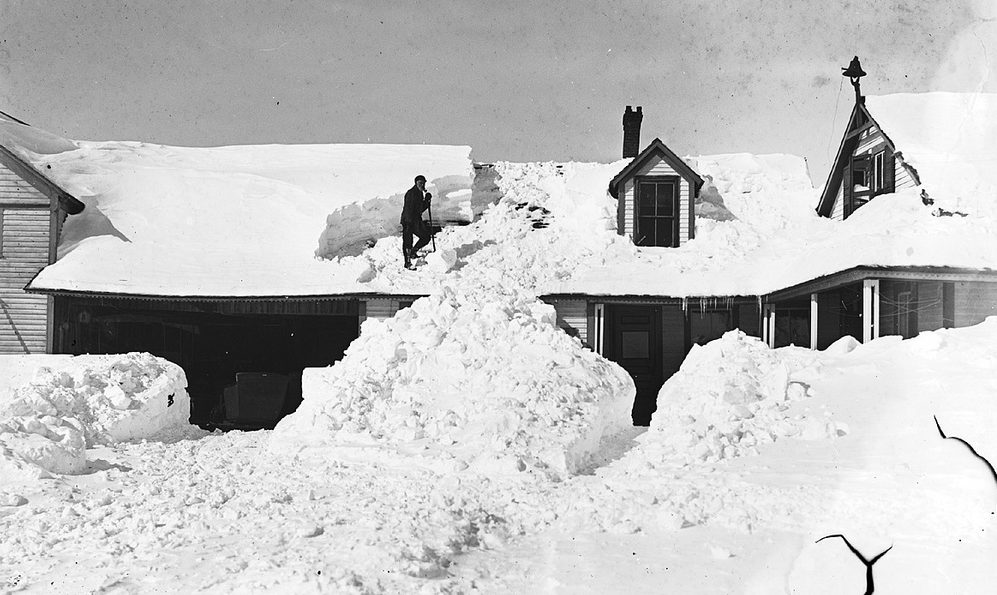 11 Things No One Tells You About Surviving Maine Winters