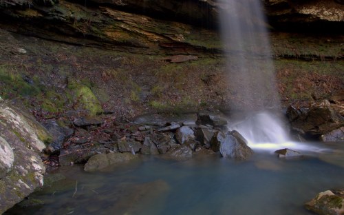 8 Gorgeous Frozen Waterfalls In Arkansas