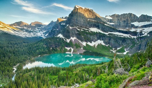 Explore 50 Stunning Natural Wonders Across the United States