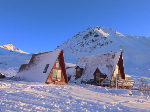 Best Cabins in Alaska: 12 Cozy Rentals for Every Budget