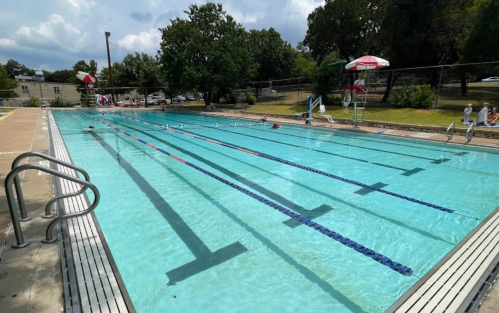 Big Stacy Pool In Texas Is Naturally Heated For A Winter Swim