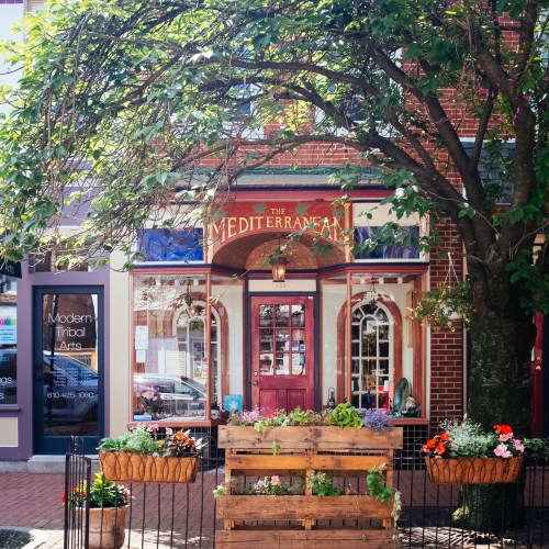 15 Friendly Small Towns Near Philadelphia