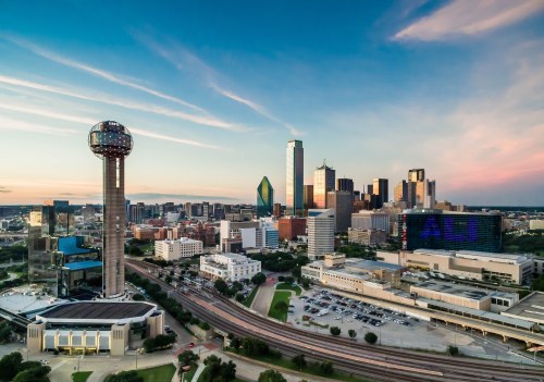 What's The Difference Between Dallas and Fort Worth?