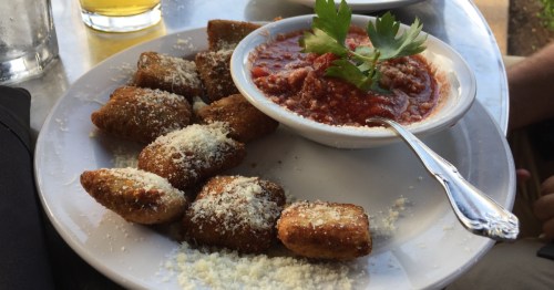 10 Classic Missouri Dishes Everyone Who Grew Up There Loves