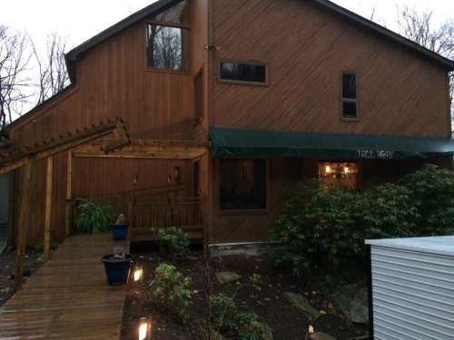 Dine At The Best Treehouse Restaurant In Pennsylvania