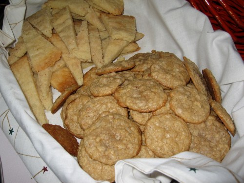 The Story Behind The Pittsburgh Cookie Table Might Surprise You